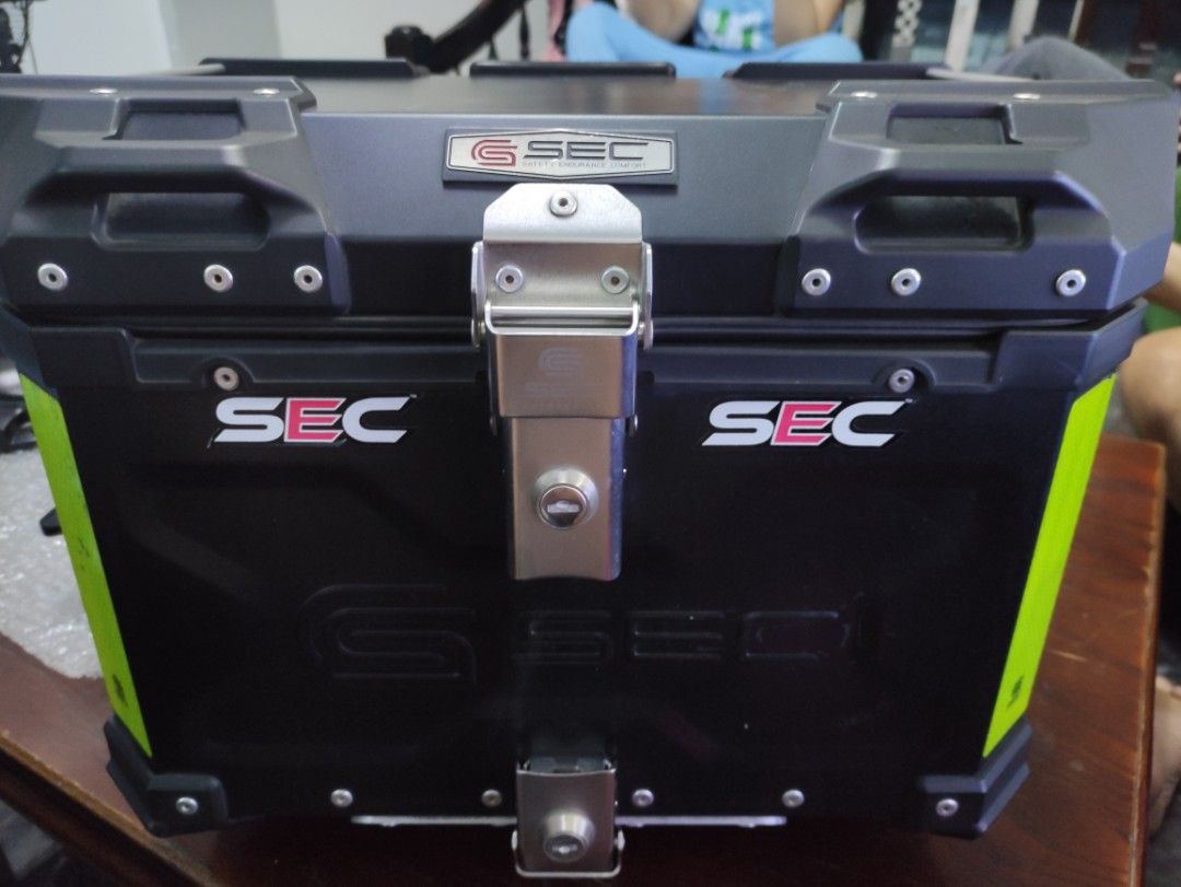 Original SEC Top Box 45L, Motorbikes, Motorbike Parts & Accessories ...