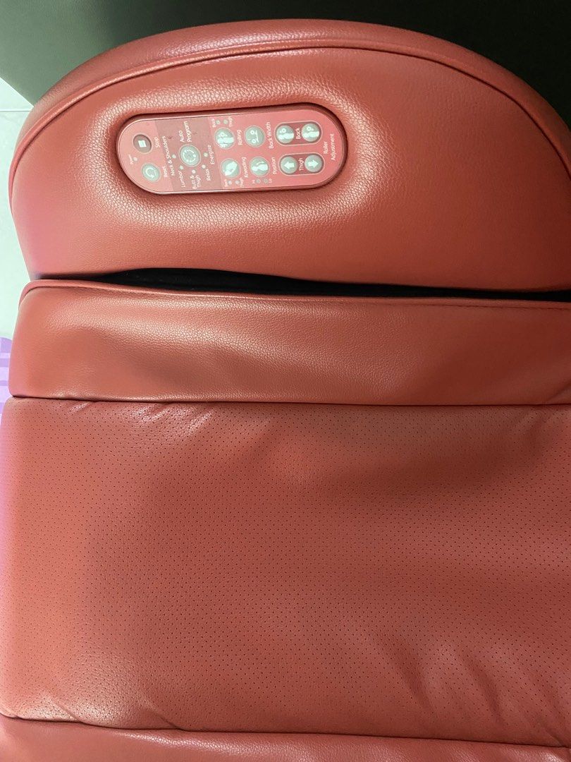 Osim uDivine mini massage sofa OS862, Health & Nutrition, Massage ...