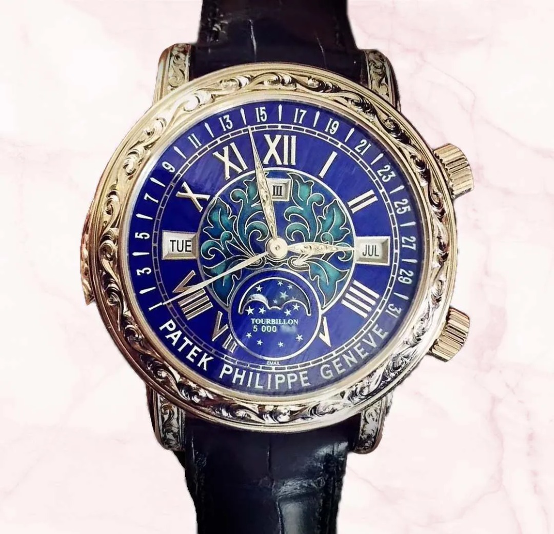 Patek Philippe 6002G-001 Sky Moon Tourbillon, 名牌, 手錶 - Carousell