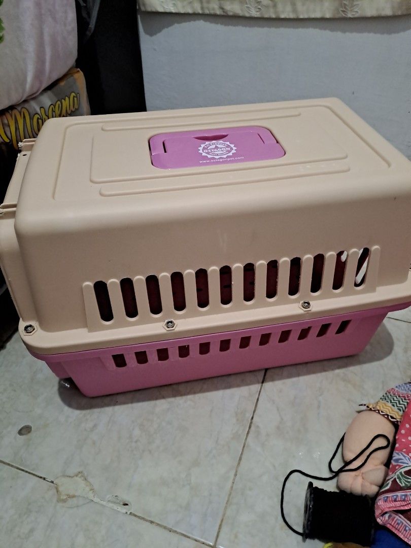 PET CARGO OCTAGON ORIGINAL PINK, Perlengkapan Hewan, Aksesoris Hewan di ...