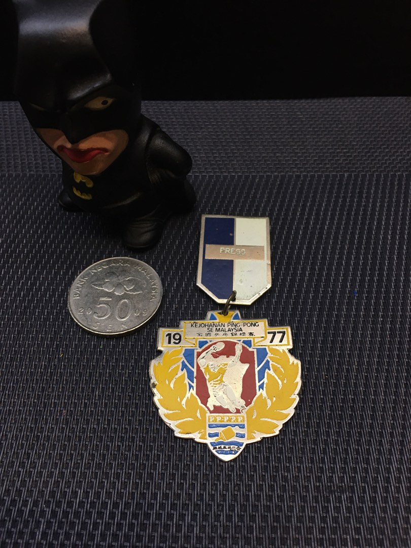 (Pin ) Pin besi lama, Hobbies & Toys, Collectibles & Memorabilia ...