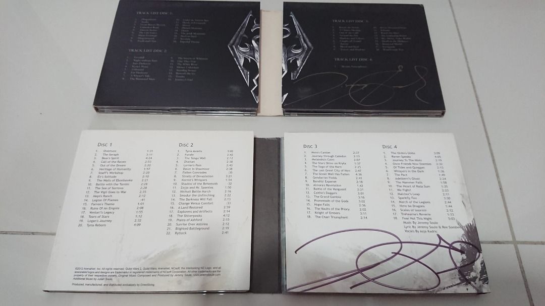 [Pre-Owned] Very Rare SIGNED Copies of Skyrim and Guild Wars 2 CD ...