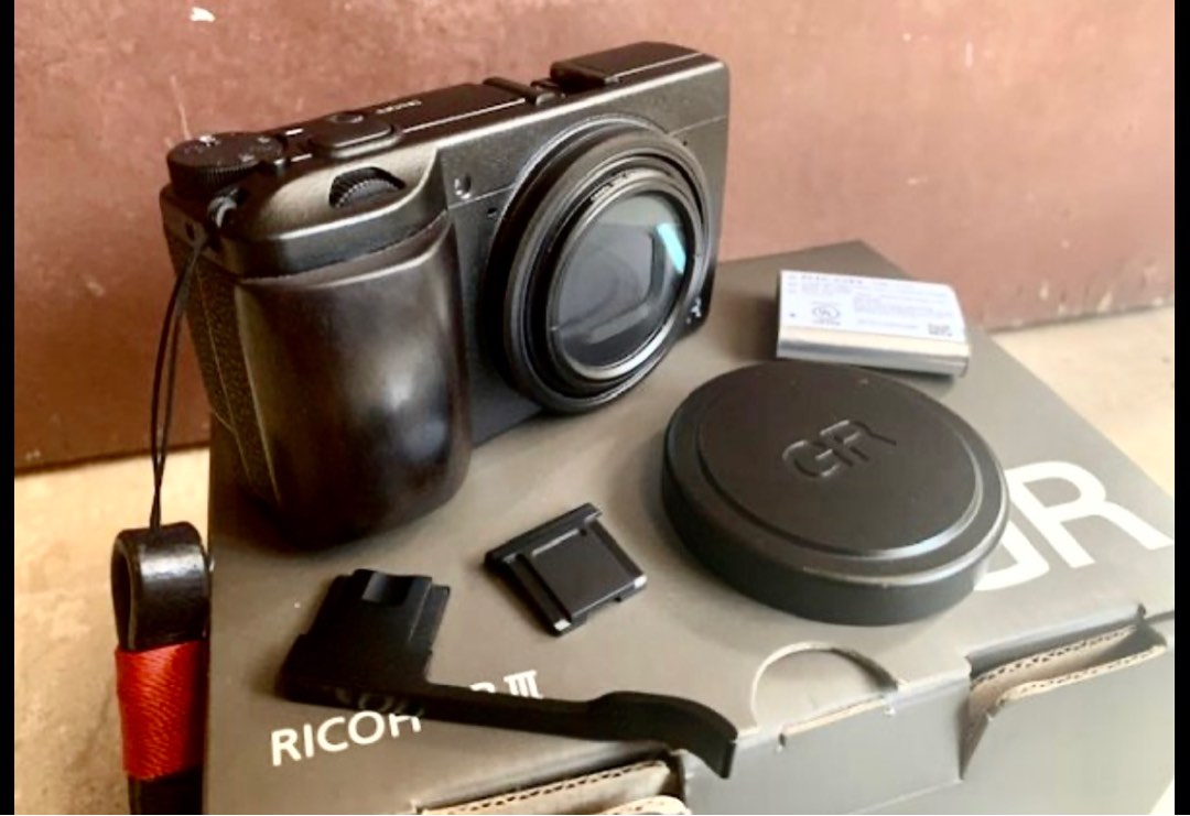 Ricoh GRIII GR3, Photography, Cameras on Carousell