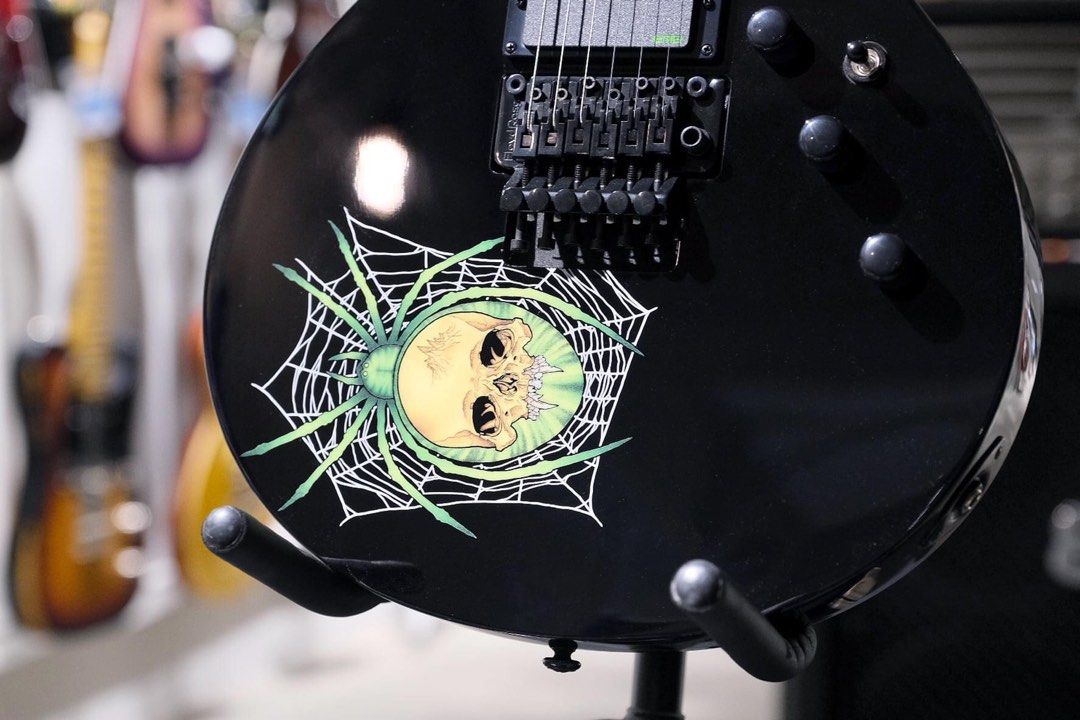Rm256 x 36 Bulan Ansuran Mudah ESP LTD 30th Anniversary Kirk Hammett KH ...