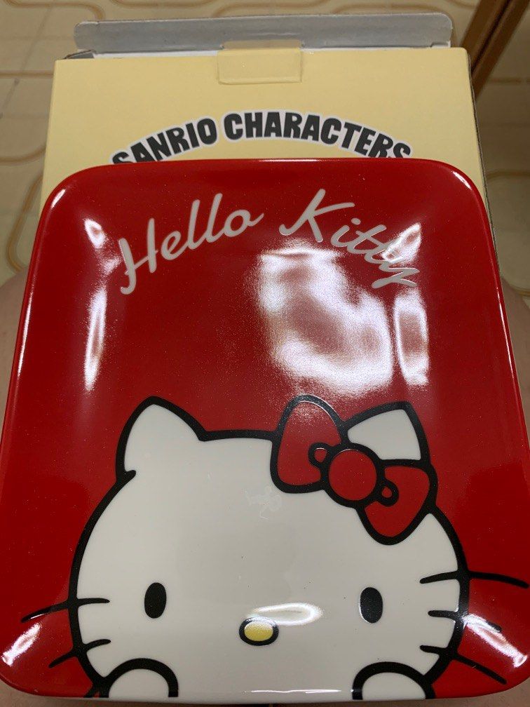Sanrio - Hello Kitty plate, Furniture & Home Living, Kitchenware ...