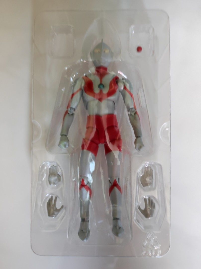 SHF S.H FIGUARTS ULTRAMAN/ BEST SELECTION VER., Hobbies & Toys, Toys ...