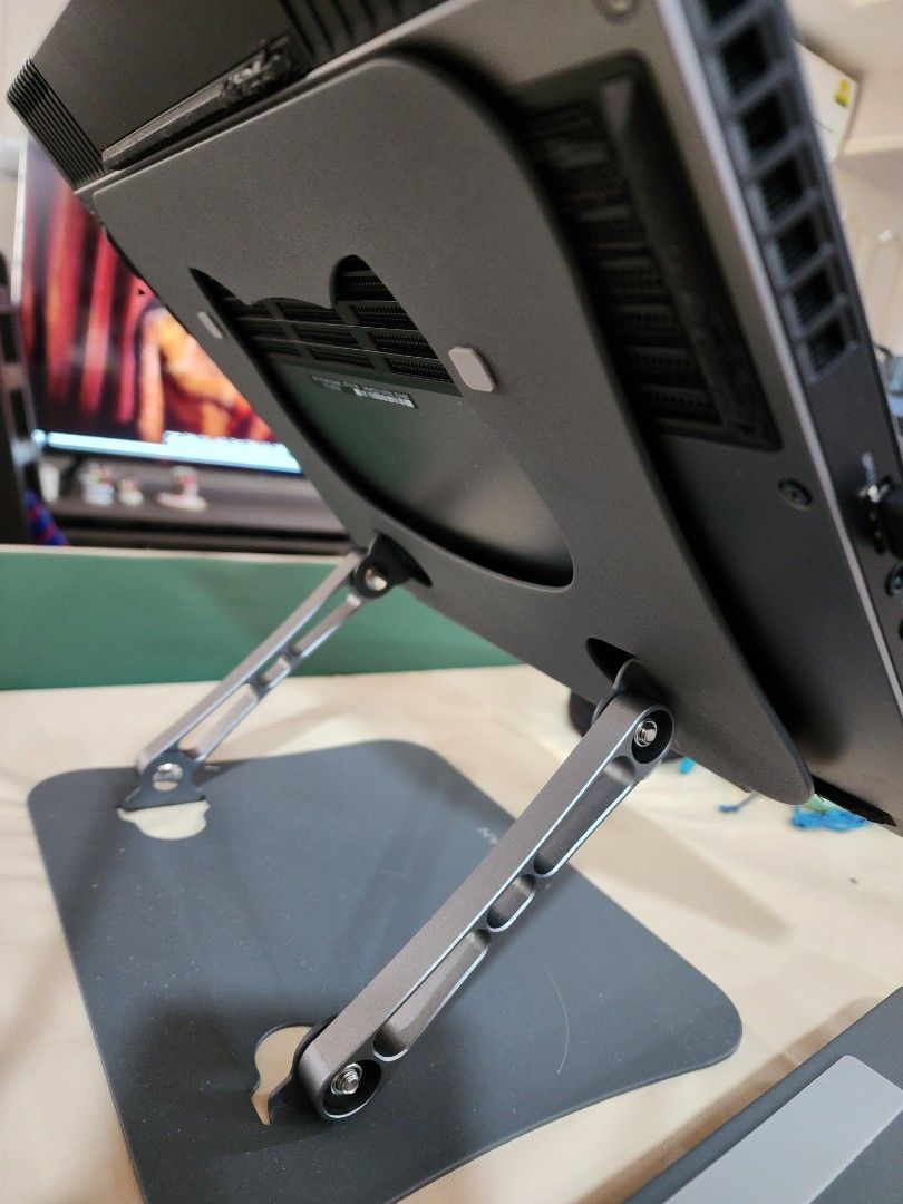 Sturdy Heavyweight Adjustable Aluminium Alloy Laptop Stand / Tablet ...