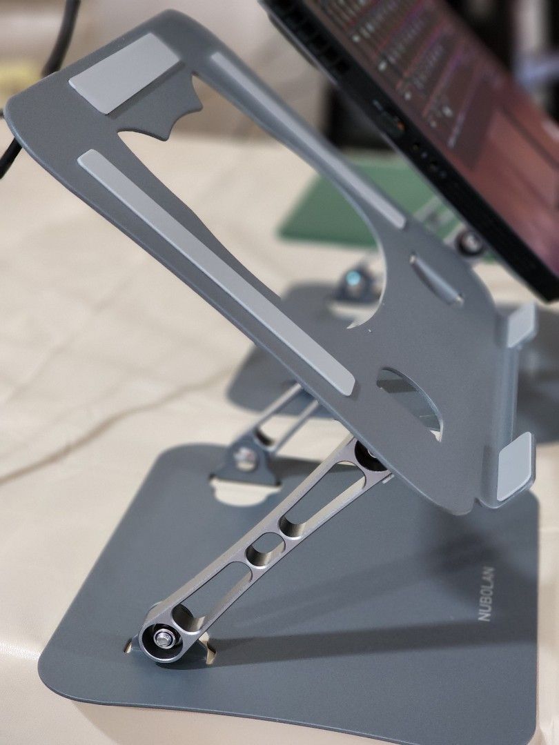 Sturdy Heavyweight Adjustable Aluminium Alloy Laptop Stand / Tablet ...