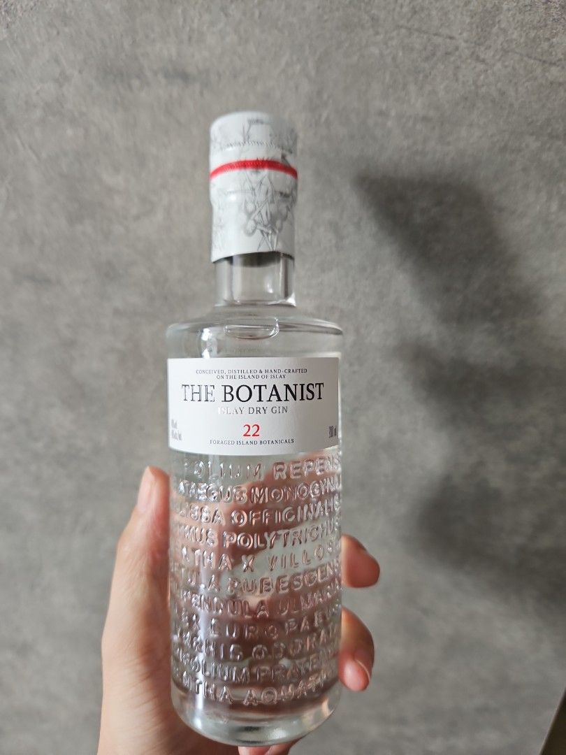 The Botanist Dry Gin, Food & Drinks, Alcoholic Beverages on Carousell