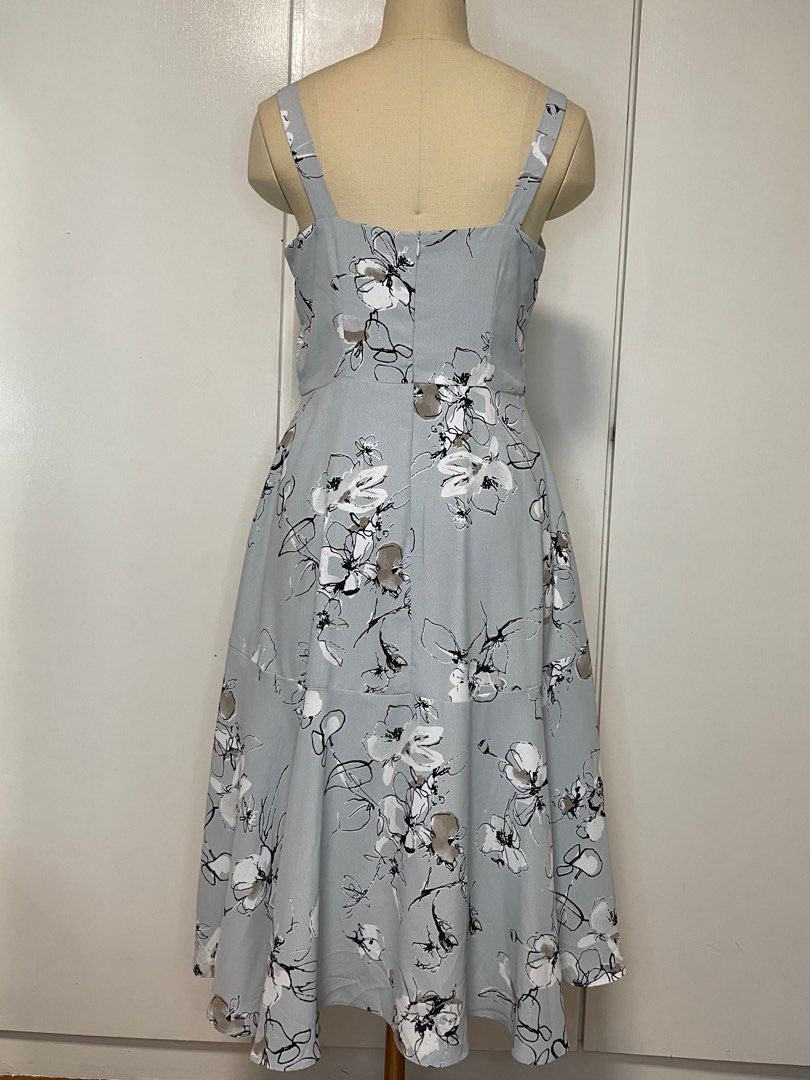 The Thread Theory Watercolourist Dress, Women's Fashion, Dresses & Sets ...
