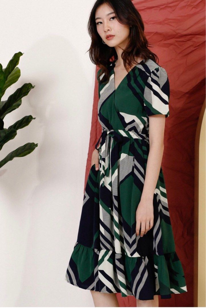The Willow Label - Nicole Geometric Dress Forest, Women's Fashion ...