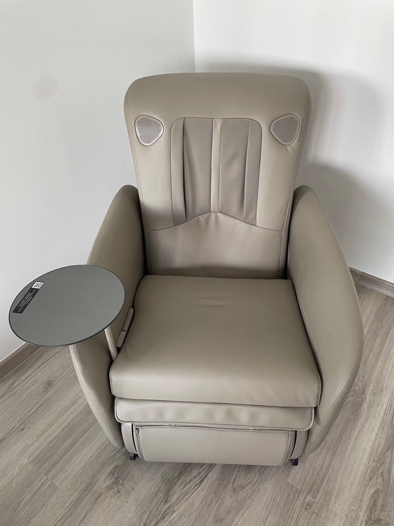 Udiva 3 Osim Massage Chair, Furniture & Home Living, Furniture, Other ...