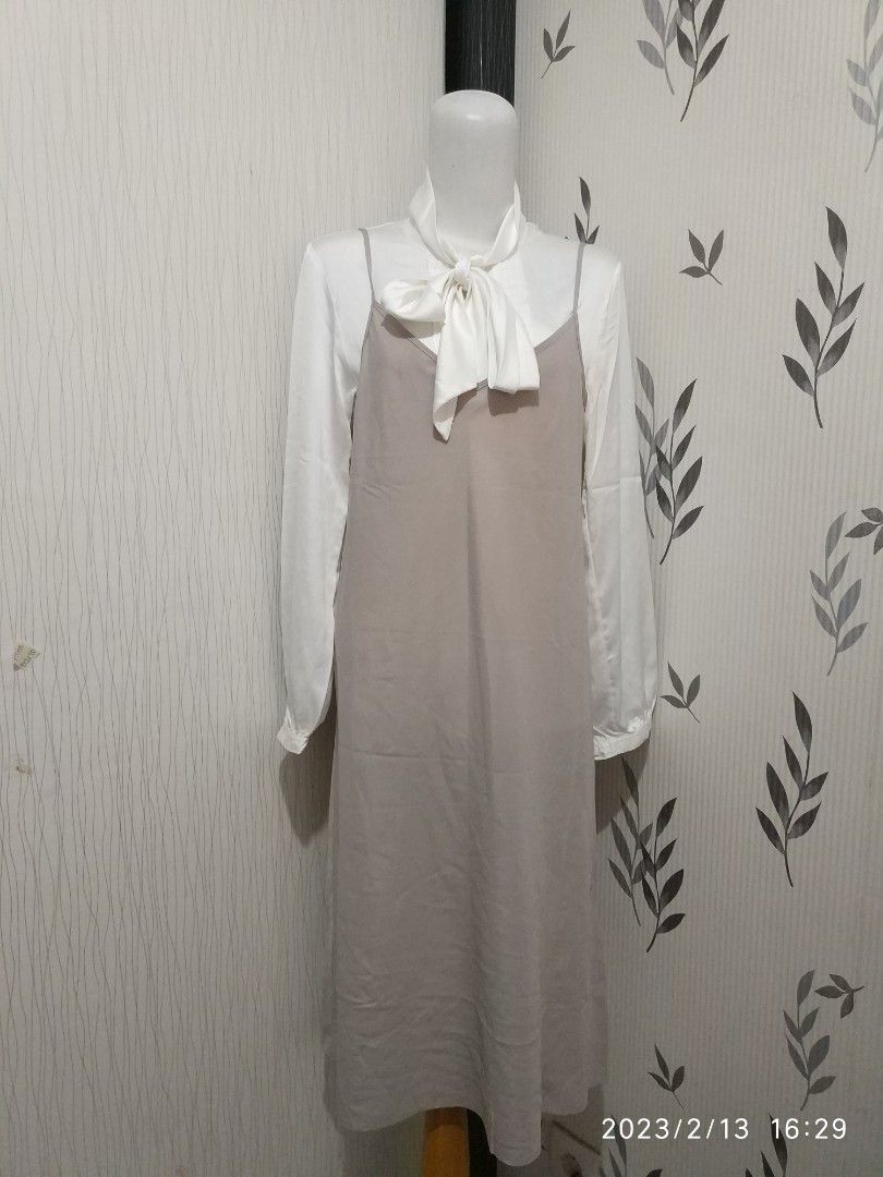 Uniqlo Coksu No Minus Overall Satin mix - LD : 100, PB : 106, Fesyen Wanita, Pakaian Wanita ...