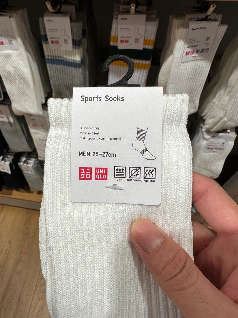 Uniqlo Sports Socks, Men's Fashion, Watches & Accessories, Socks on ...