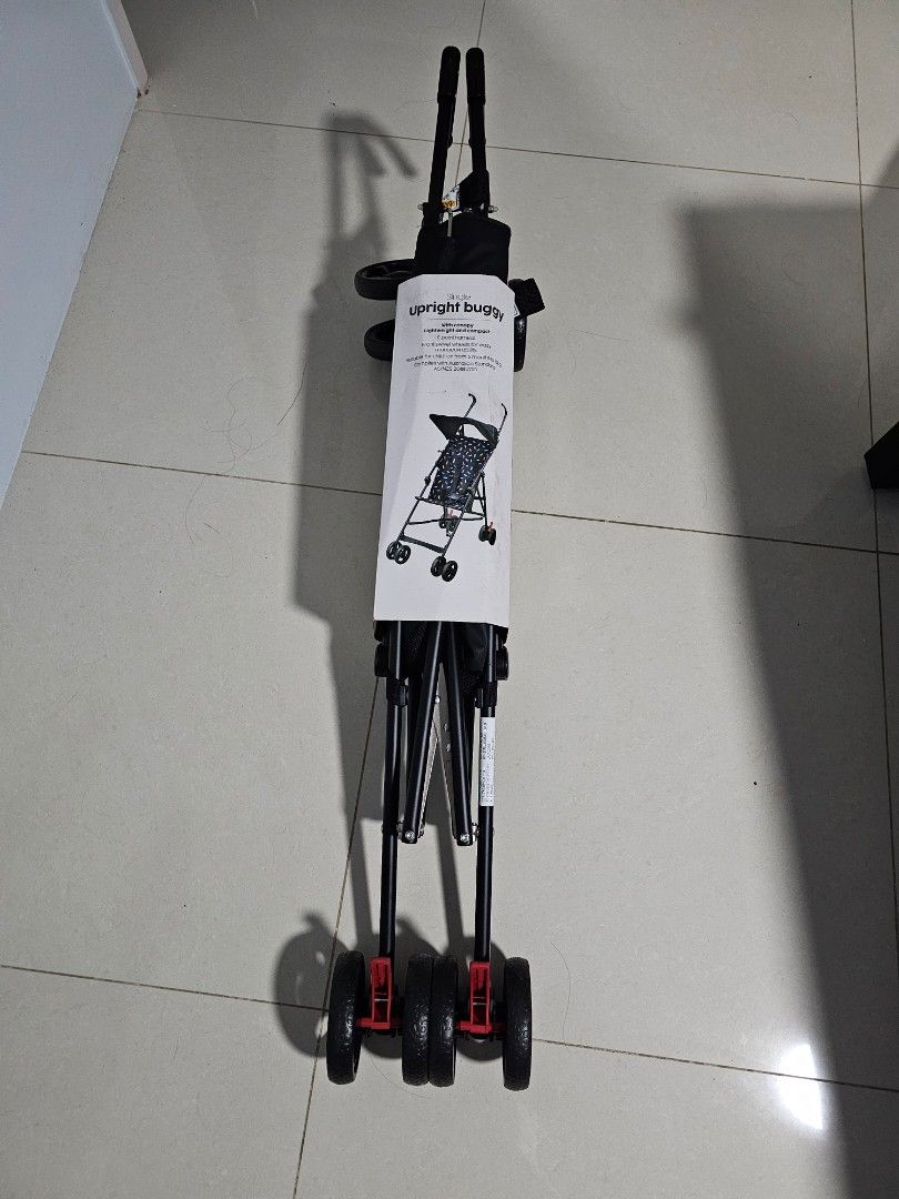 Upright Lightweight Buggy / Stroller, Babies & Kids, Going Out ...