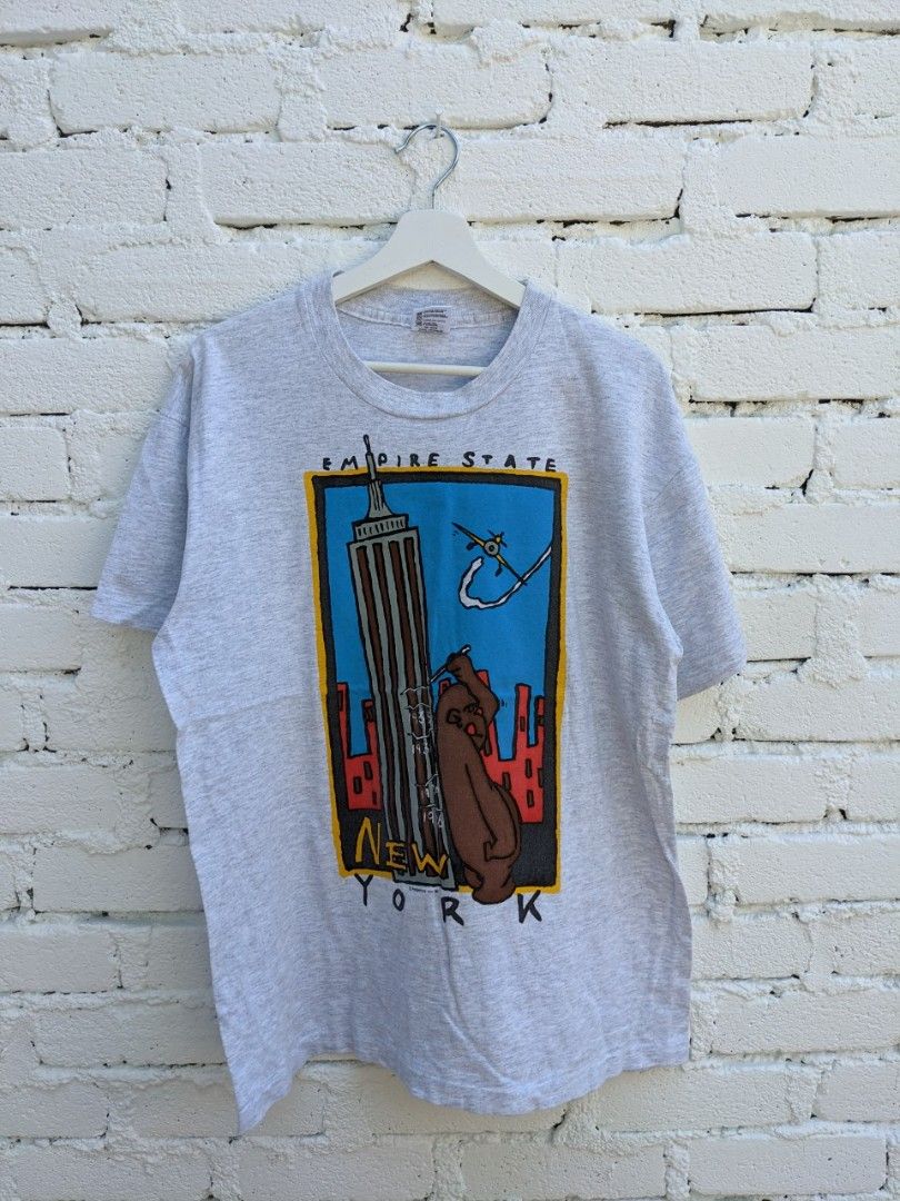 Vintage 90s King Kong art movie, Men's Fashion, Tops & Sets, Tshirts ...