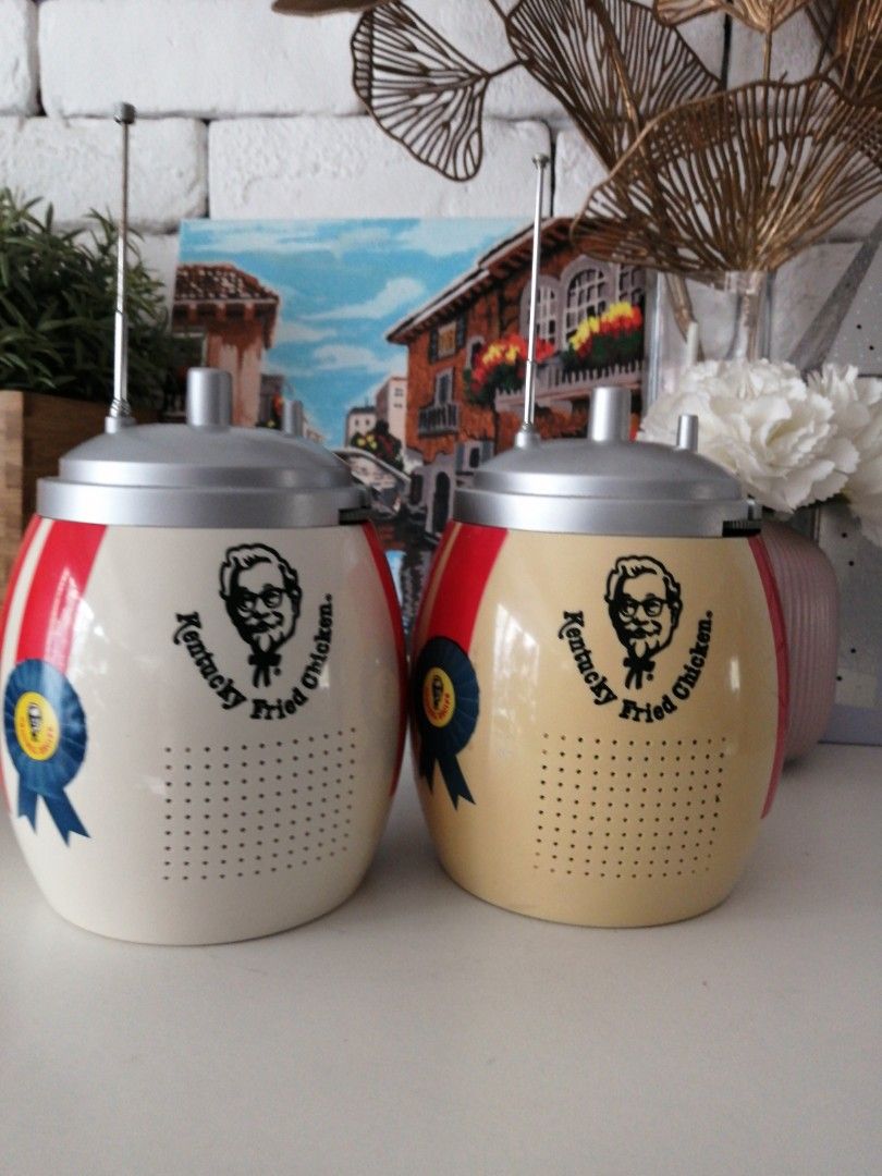 Vintage KFC Radio (for decoration), Hobbies & Toys, Memorabilia ...