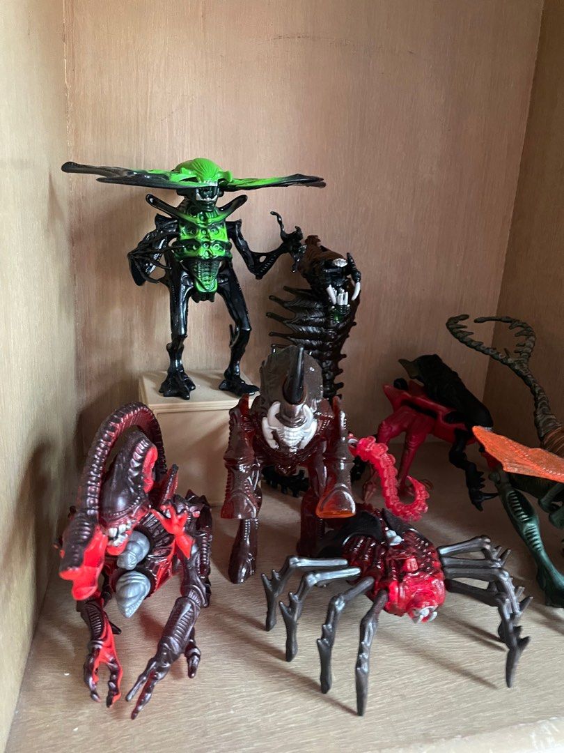 Vintage toy action figure kenner alien predator aliens set not Hasbro ...