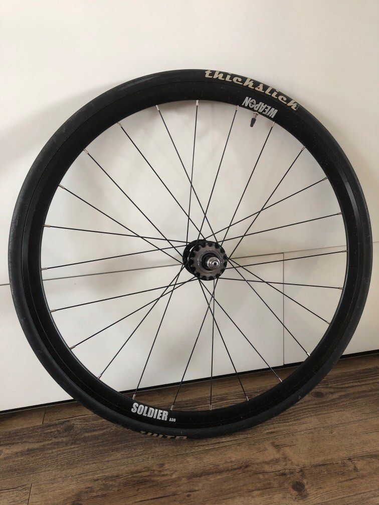 weapon a30 rear wheel, Sports Equipment, Bicycles & Parts, Parts ...