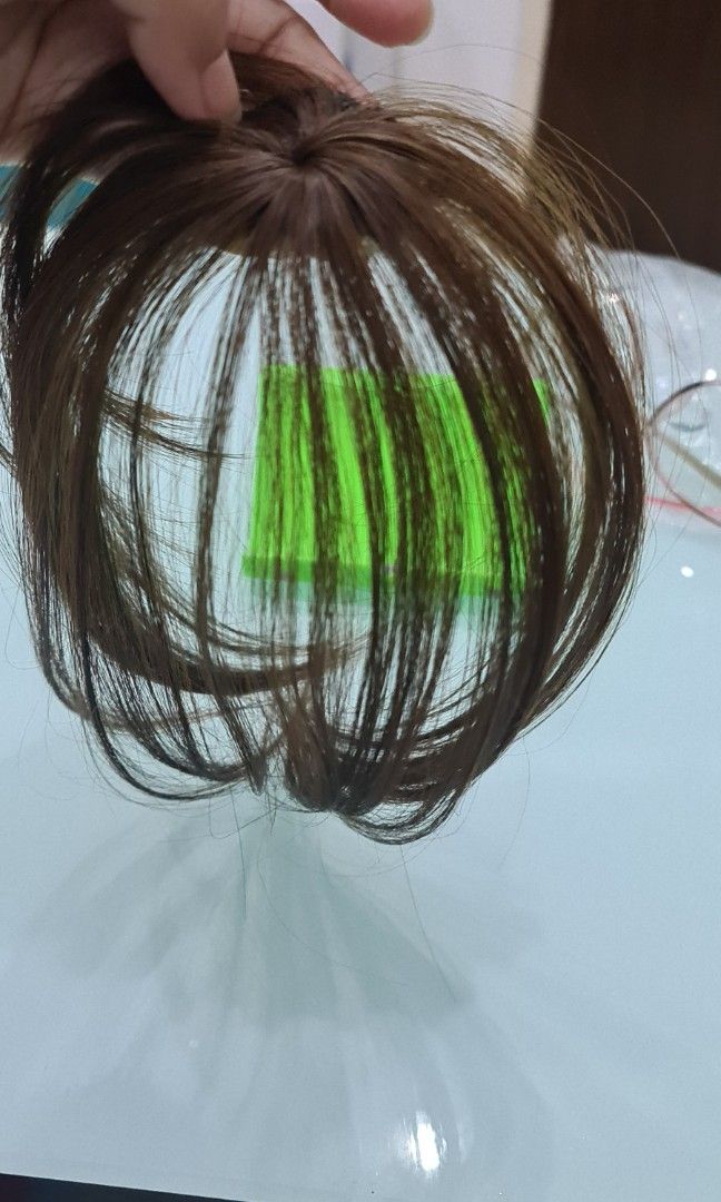 Wig nutup botak dan uban . Ada pilihan warna coklat tua dan light brown ...