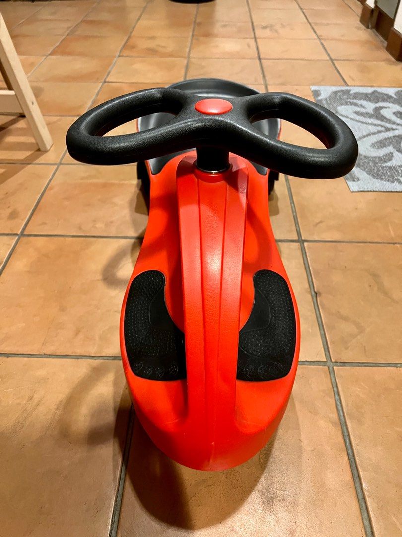 Original Wiggle Car Ride-on by Bobo Car, Hobbies & Toys, Toys & Games ...