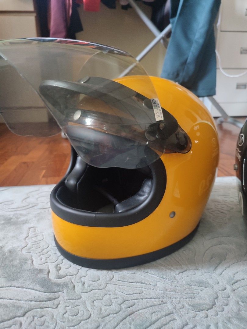 Yellow full face retro helmet, Motorcycles, Motorcycle Apparel on Carousell