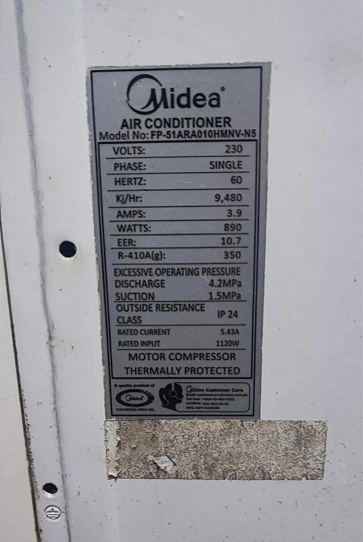 4-year old window-type Midea aircon, 1HP (with bracket and breaker ...