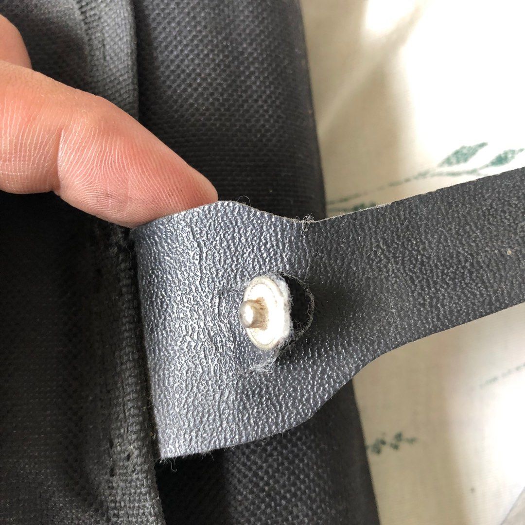 58 colors dual tip Colleen color pencil with cover included on Carousell