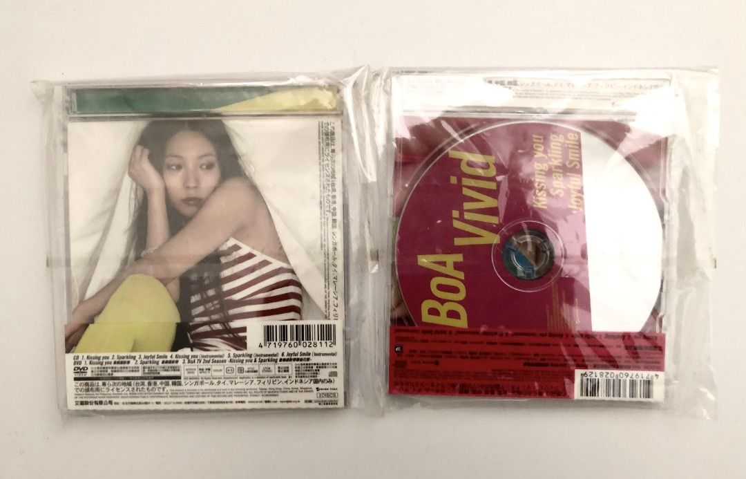 寶兒 BoA 日文單曲 亮彩繽紛Vivid Kissing you/sprkling (CD+DVD初回版)+(CD初回版), 書籍、休閒與玩具, 樂器、音樂相關, CD、DVD在旋轉拍賣