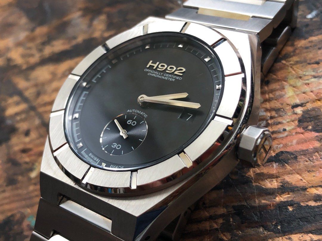 [ H992 ] ~~ 2022 /7/15發布新的瑞士手錶品牌 42mm 黑面鋼帶 一手錶 99%新品 Full Set 有咭有盒 ...