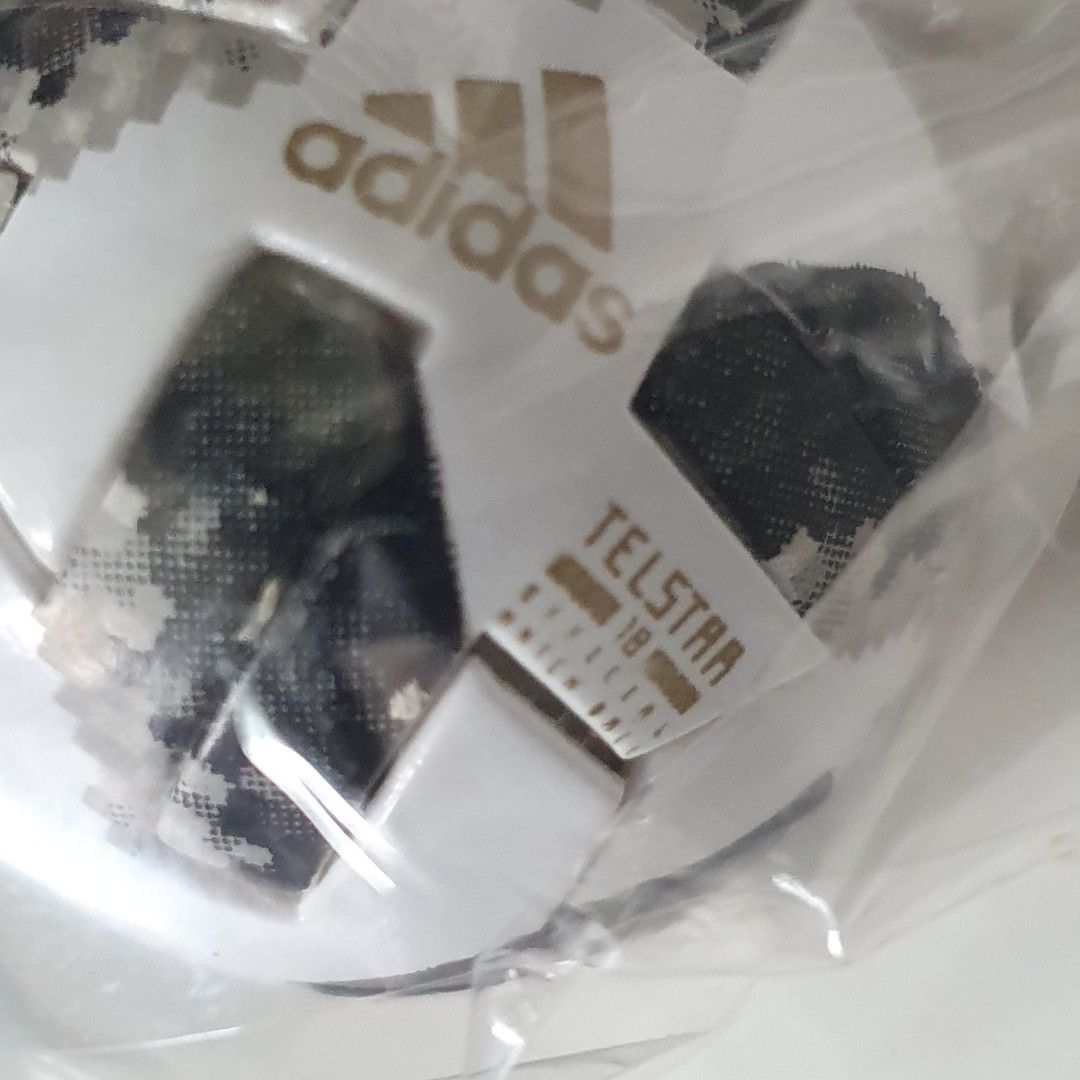 Adidas World Cup Telstar 18 Key Chain, Hobbies & Toys, Collectibles ...