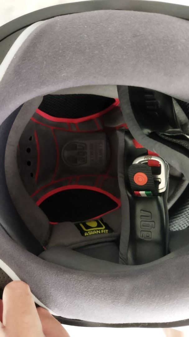 AGV K5S, Motorcycles, Motorcycle Apparel on Carousell