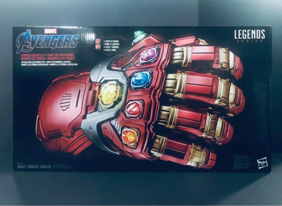Avengers: Infinity War Marvel Legends Infinity Gauntlet and, Hobbies ...