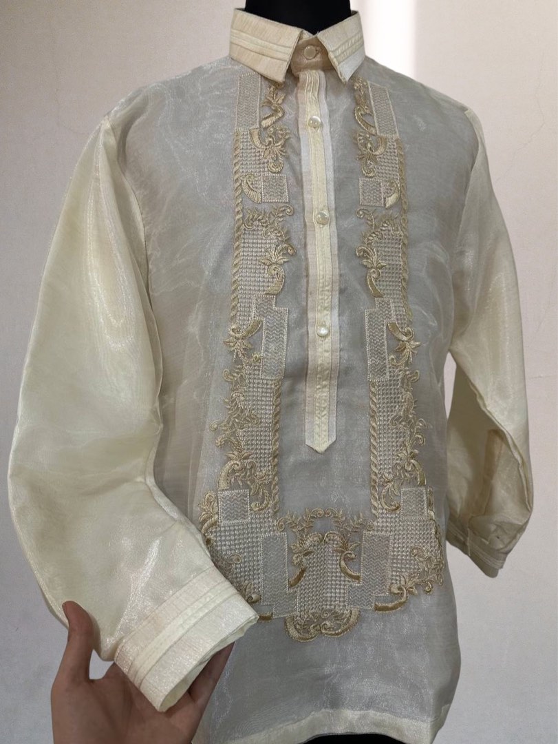 Men’s Half-buttoned Barong Tagalog Cream Embroidery Detail on Carousell