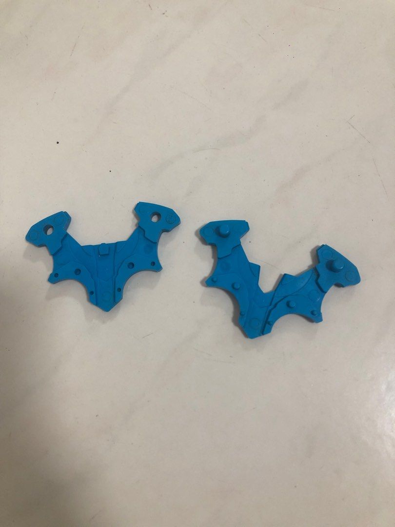 Beyblade Grip Gun and Rip Cord Rubber Grip Gen 1, Hobbies & Toys, Toys ...