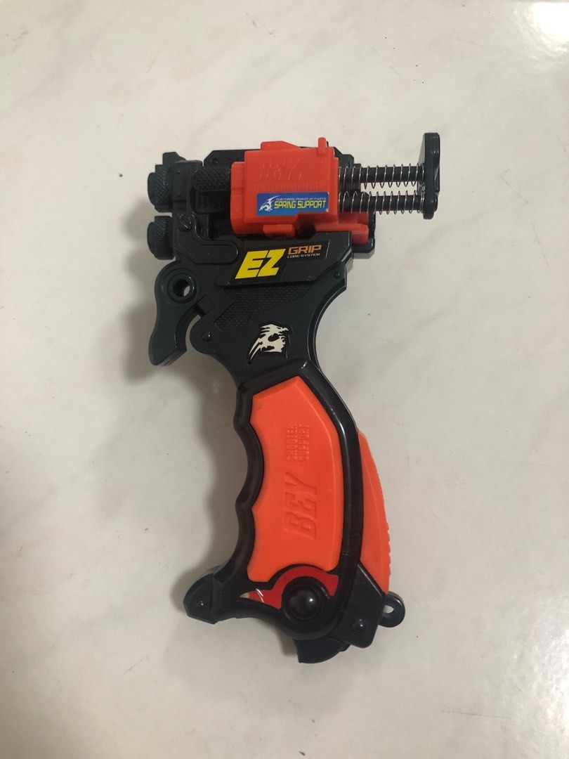 Beyblade Grip Gun and Rip Cord Rubber Grip Gen 1, Hobbies & Toys, Toys ...