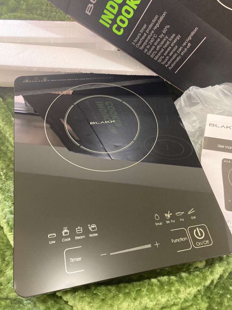 BLAKK Induction cooker, TV & Home Appliances, Kitchen Appliances ...