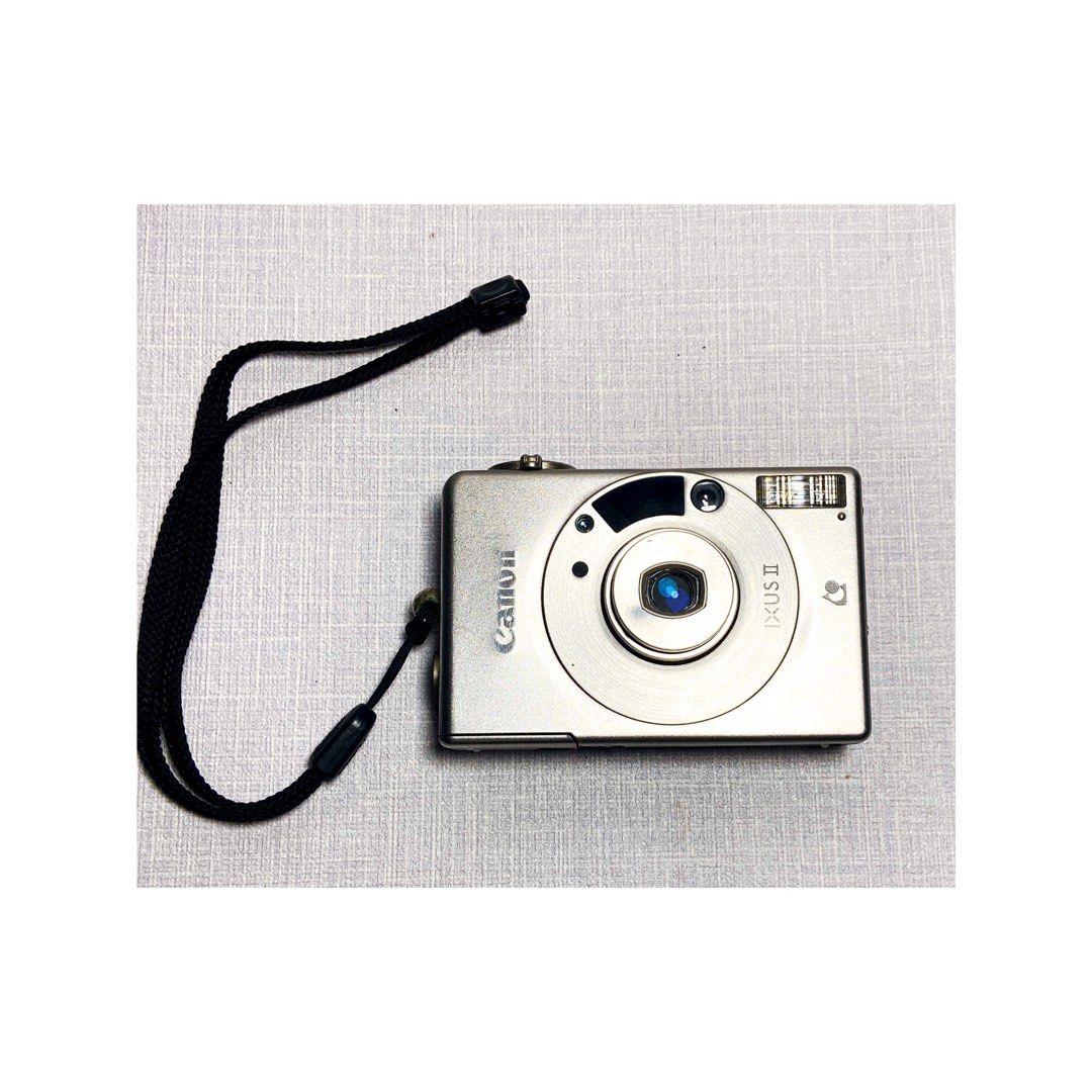 Camera analog Canon ixus 1, Fotografi di Carousell