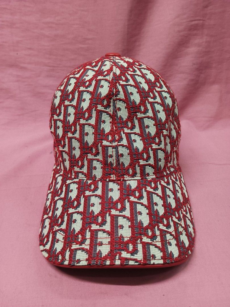 CD cap unisex on Carousell