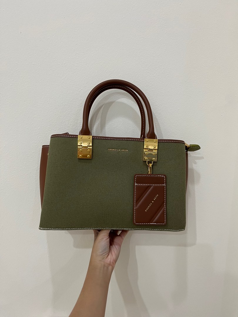 Charles & Keith Large Double Handle in Avocado ORI, Barang Mewah, Tas ...