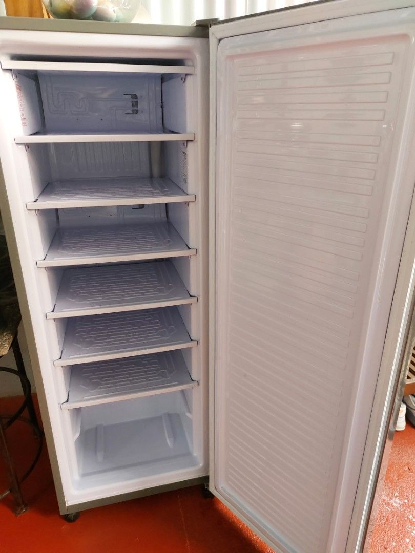Condura Upright Freezer Inverter Pang negosyo or home use on Carousell