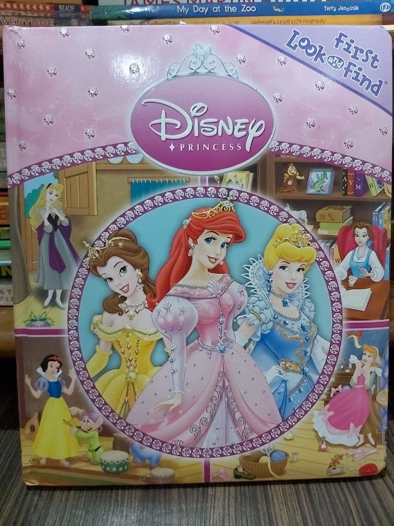 DISNEY PRINCESS First Look and Find Large Book, Hobbies & Toys, Books ...