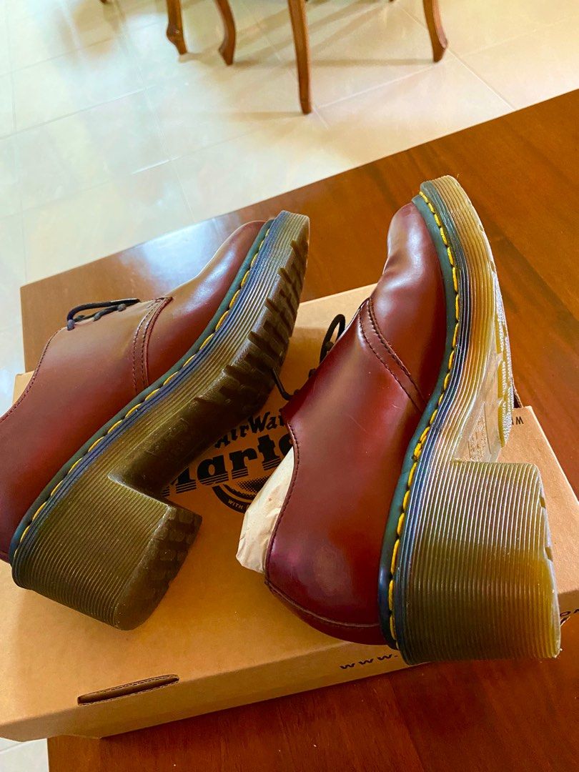 Dr Martens / Sorrel, Women's Fashion, Footwear, Boots on Carousell