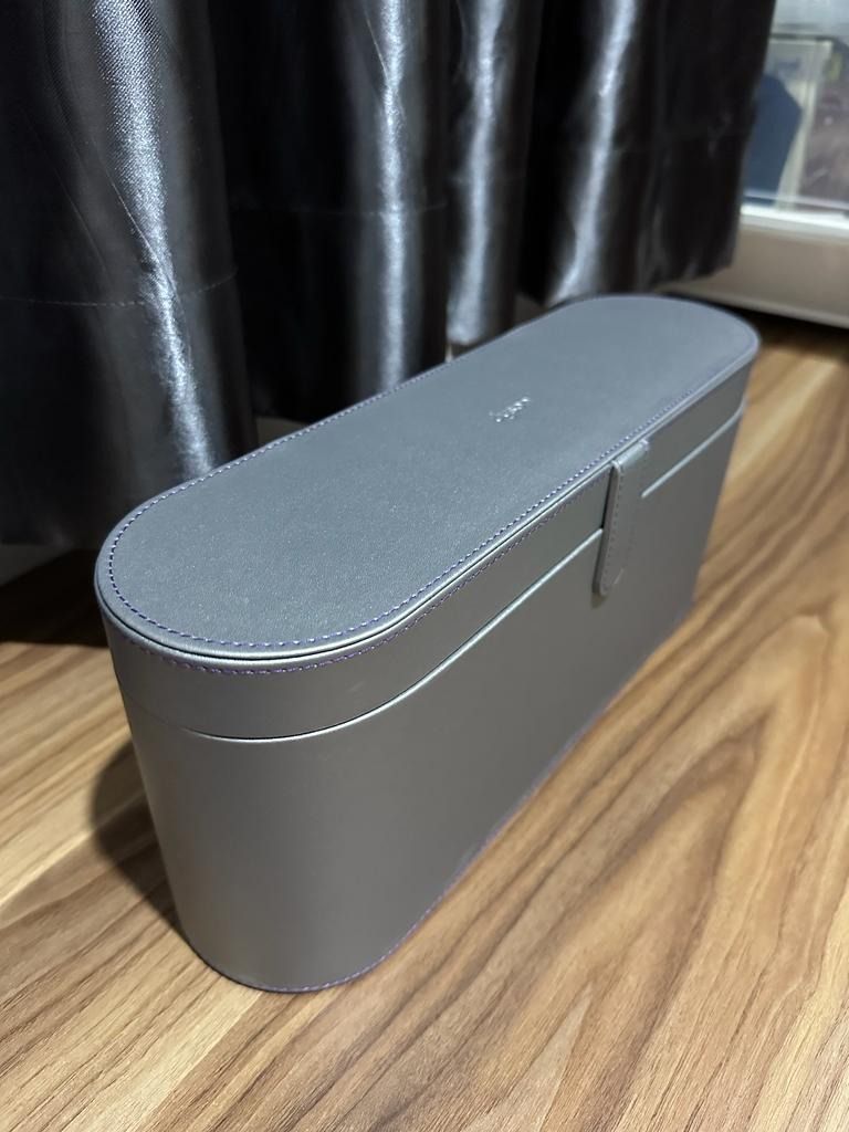 Dyson Supersonic Silver Presentation Case, Beauty & Personal Care, Hair on Carousell