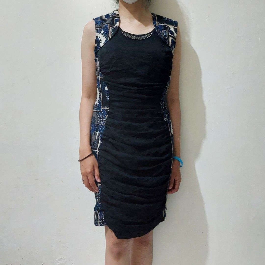 Formal Dress, Fesyen Wanita, Pakaian Wanita, Gaun & Rok di Carousell