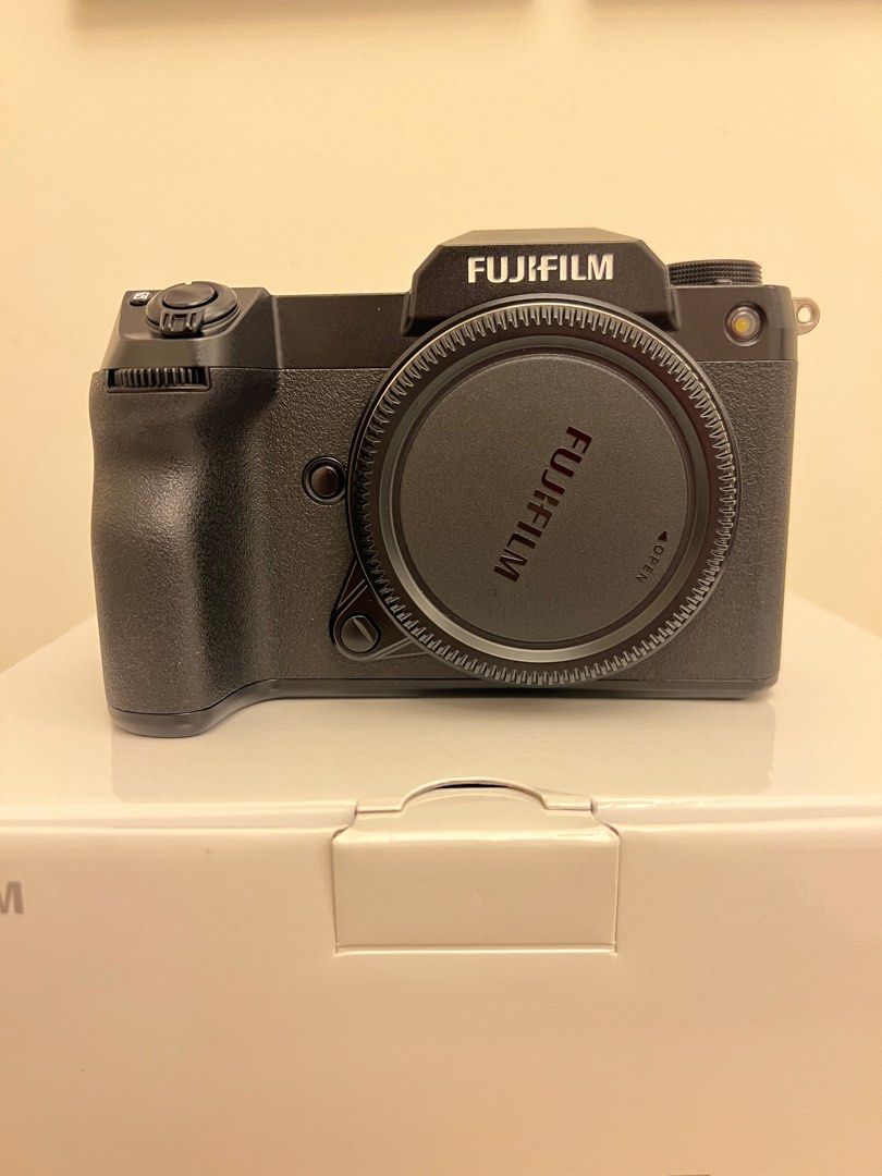 Fujifilm GFX 50s ii (body only) - under warranty until May 2024, Photography, Cameras on Carousell