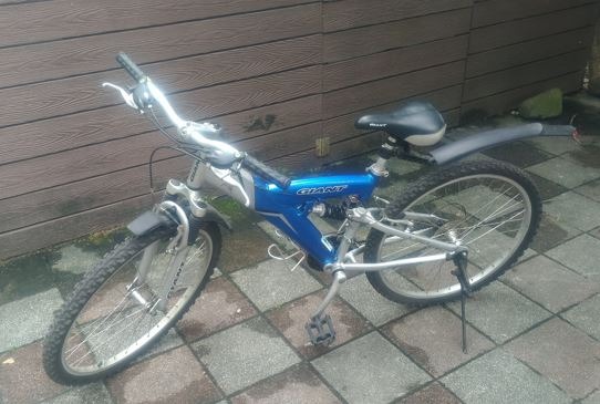 Giant捷安特26"鋁合金城市自行車單車 DS821, 體育器材, 自行車及配件, 單車在旋轉拍賣