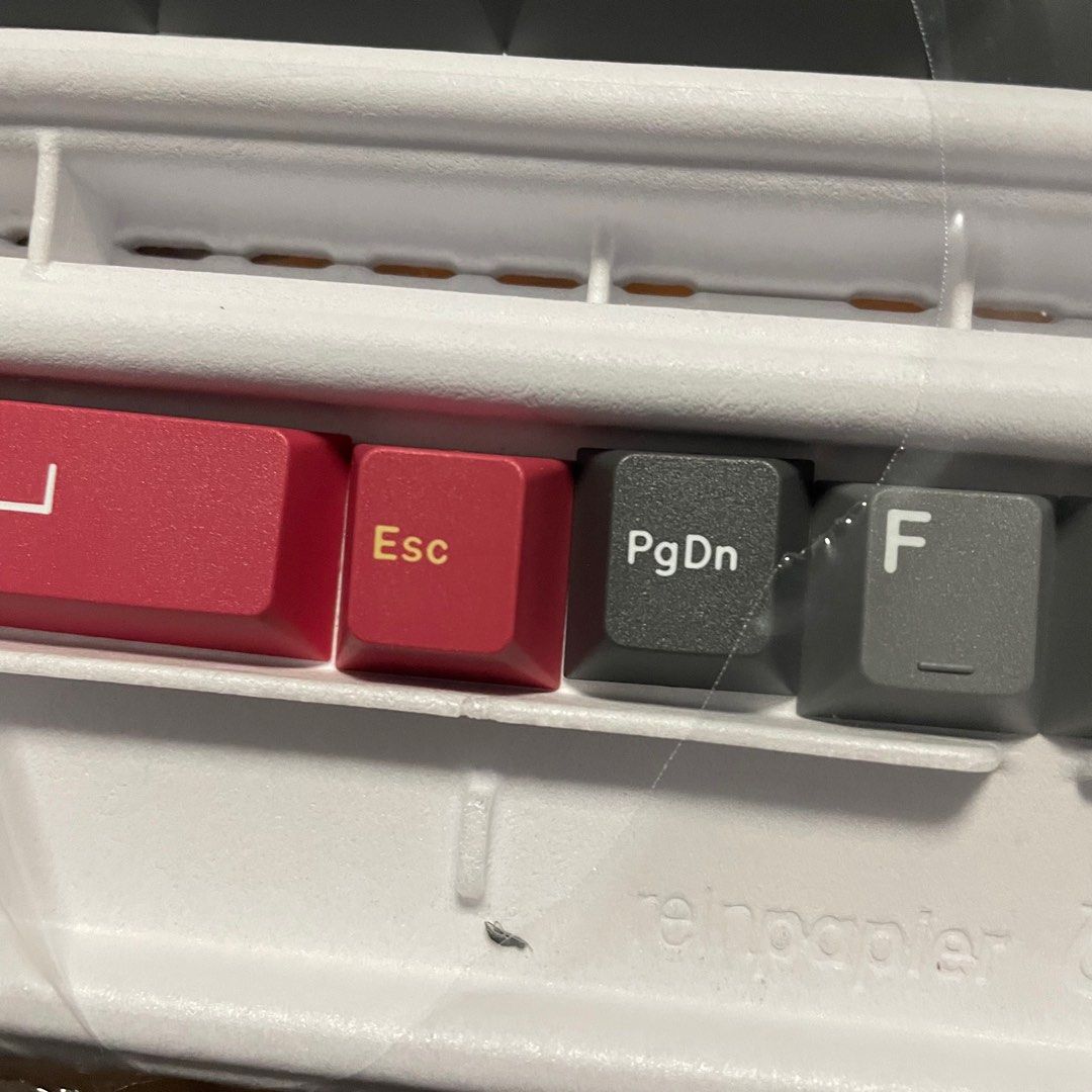 GMK Modern Dolch R2 (Standard Kit), Computers & Tech, Parts ...