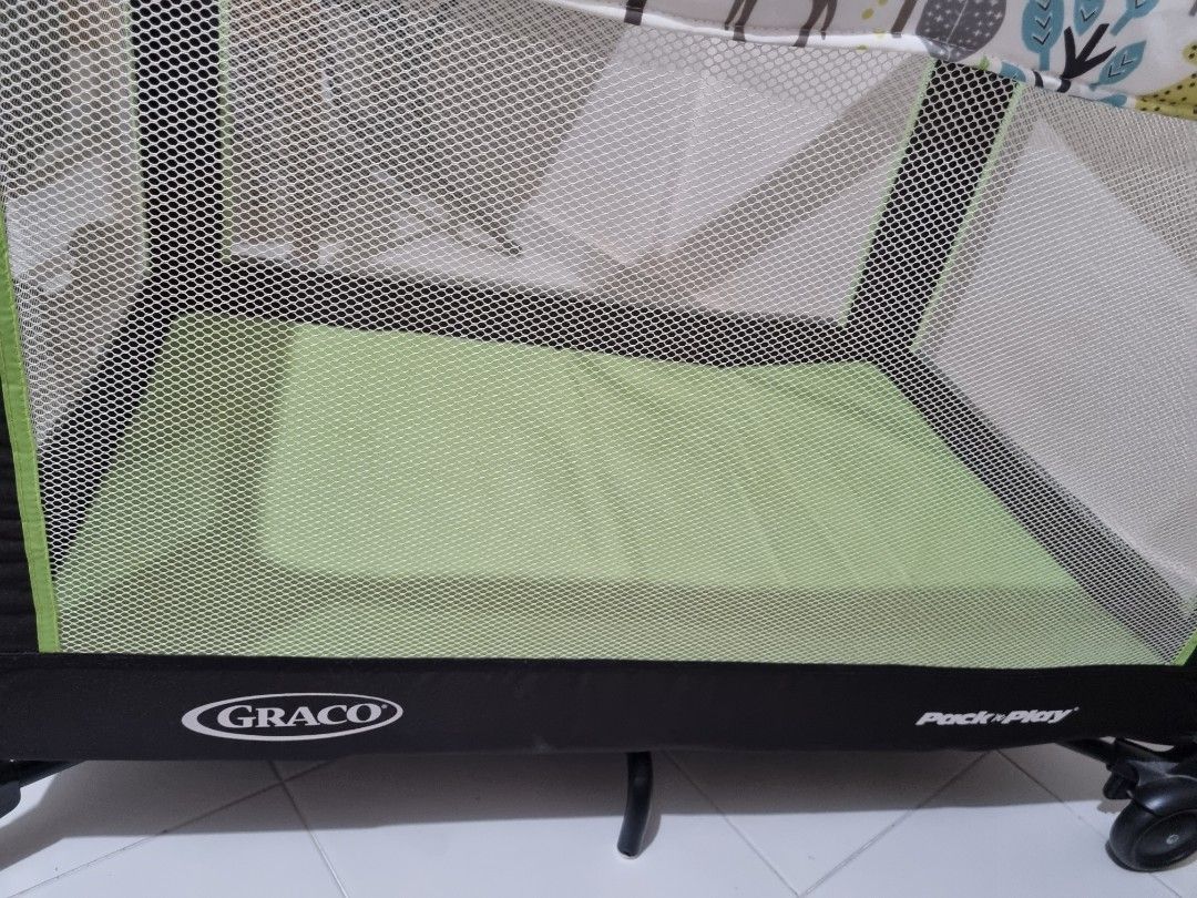 GRACO pack n play baby cot, Babies & Kids, Baby Nursery & Kids ...