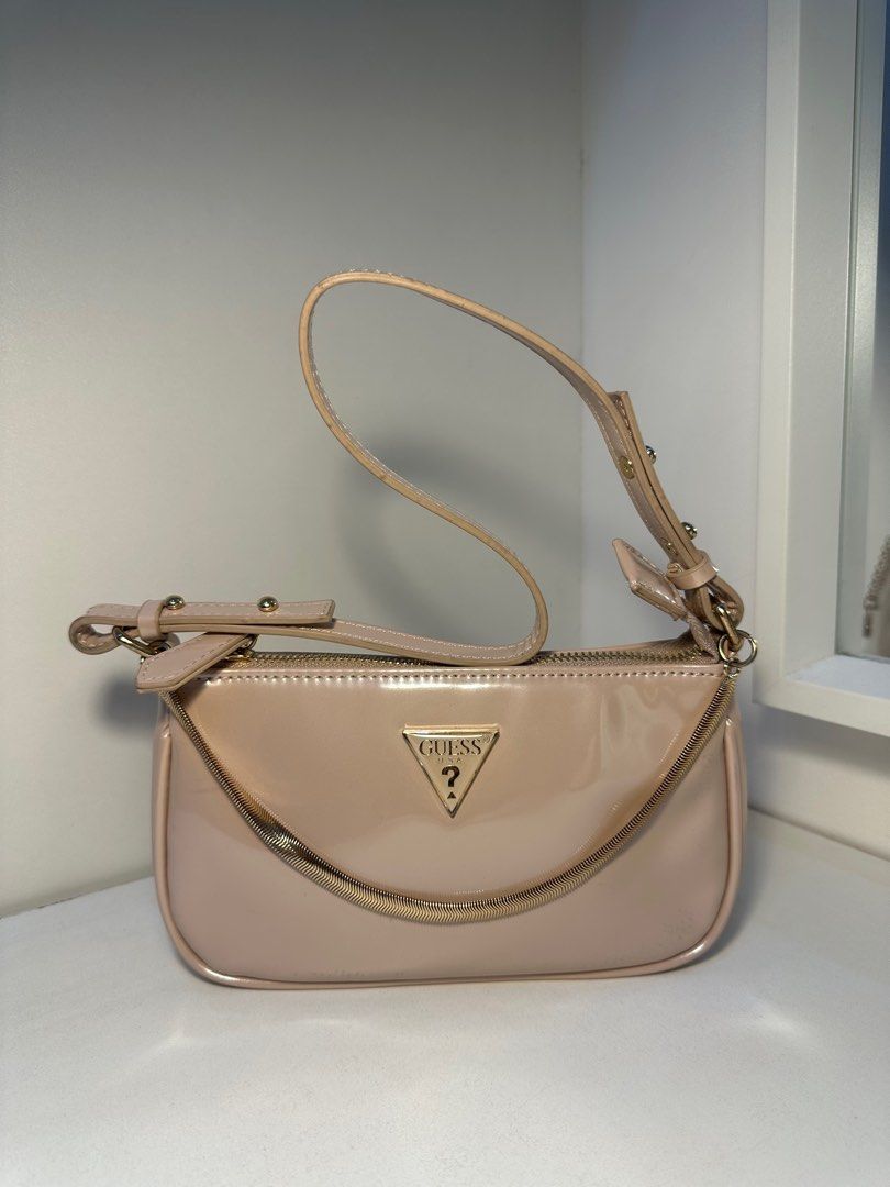 Guess Hand/Shoulde Bag on Carousell